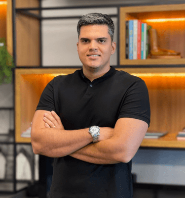 André Ferreira - Elihu Imóveis